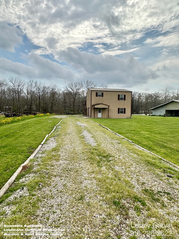 Camp in Spring Bayou - Marksville, LA